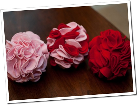 Pearls, Handcuffs, and Happy Hour: Get Your {Valentine Day} Craft On!